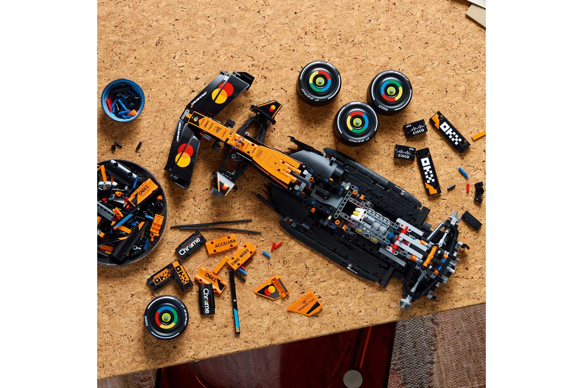 LEGO 42228 Technic McLaren MCL39 F1 auto - Brickspoint